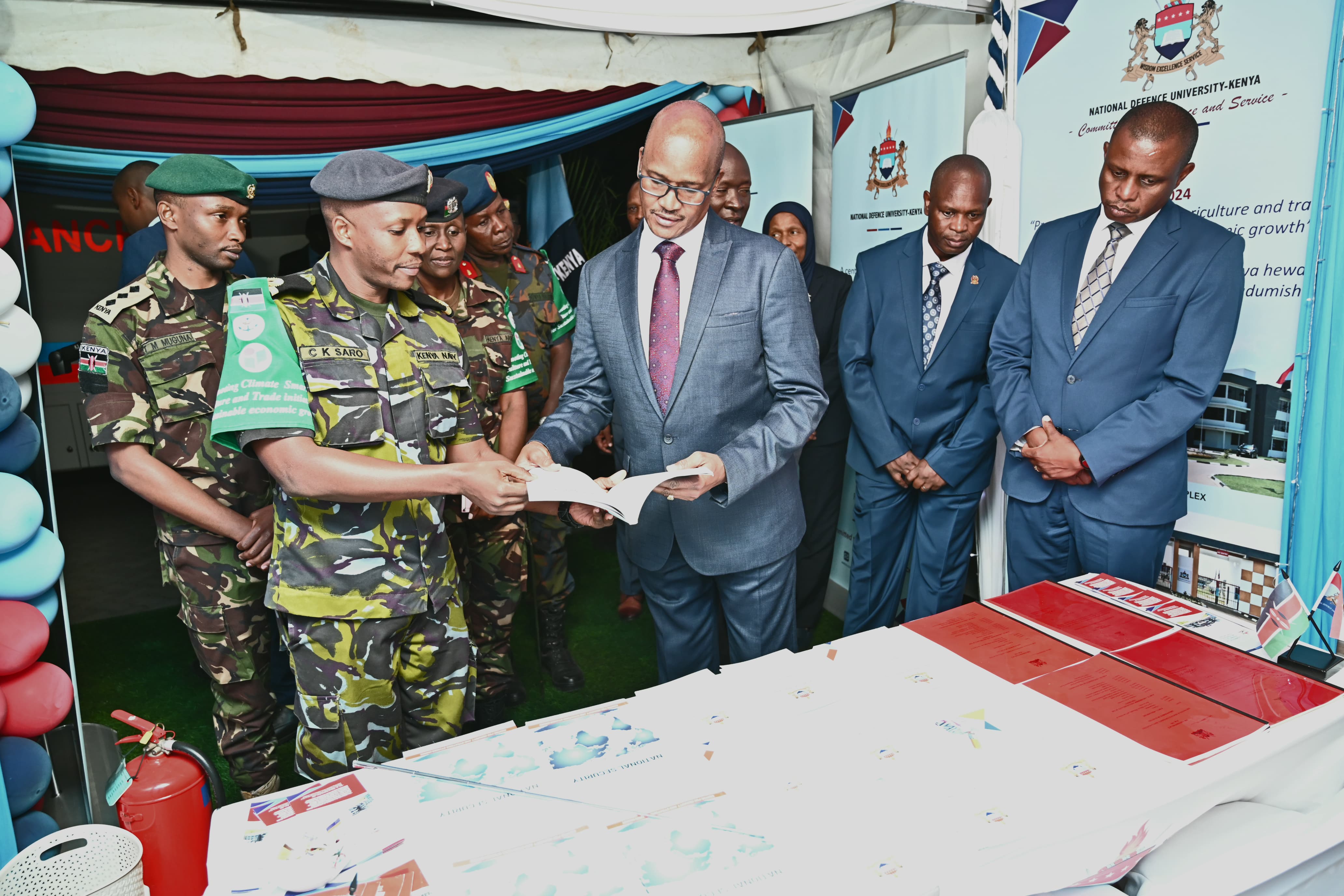 COUNCIL CHAIRPERSON VISITS NDU-K STAND | National Defence University-Kenya